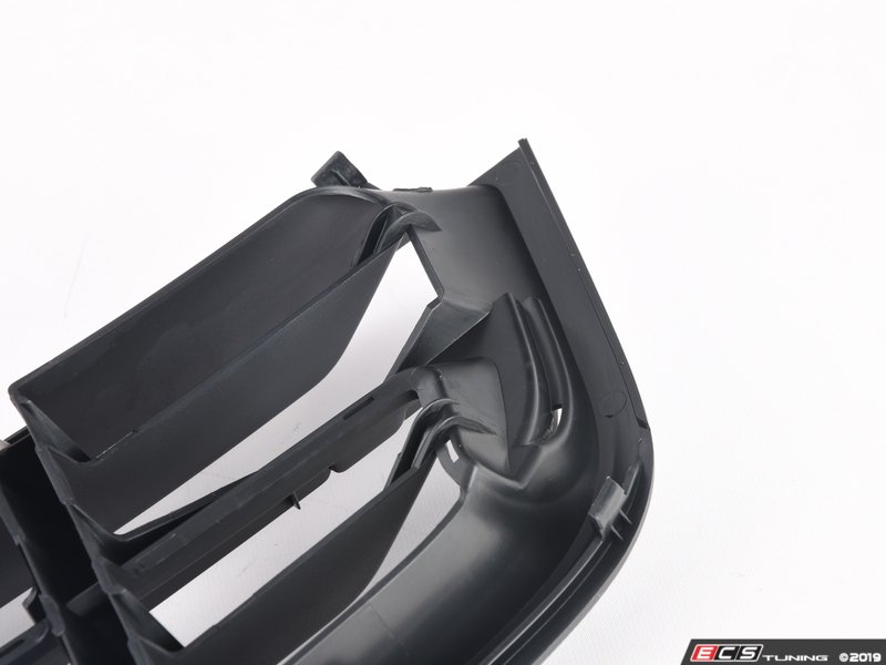 Genuine BMW - 51117331728 - GRILL, AIR INTAKE, OPEN, RIG (51-11-7-331-728)