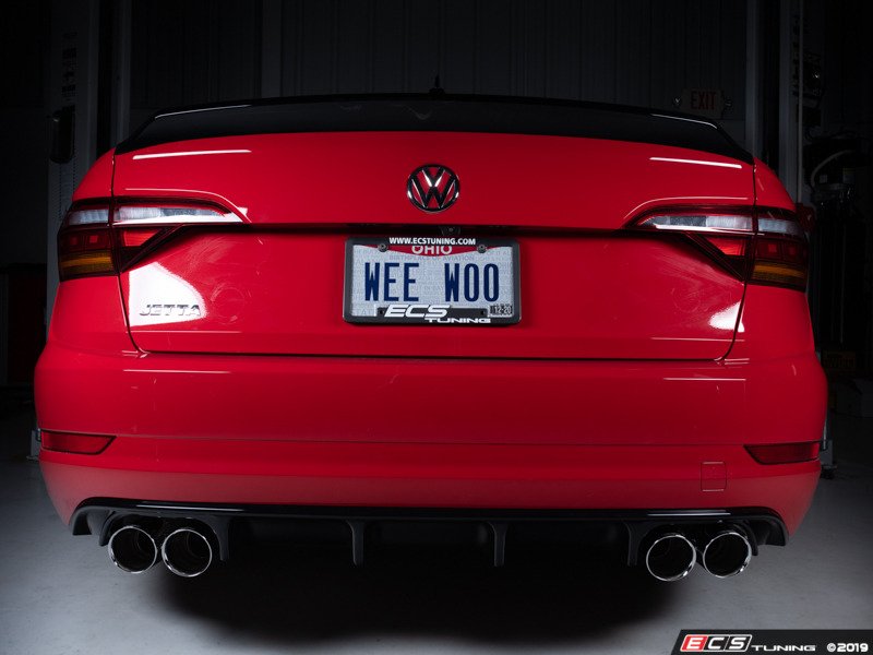 ECS - 027366ECS01KT - MK7 Jetta Quad Tip Gloss Black Rear Diffuser