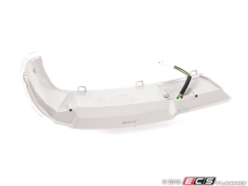 Genuine Volkswagen Audi - 7L6949102B - Side Marker - right (7L6 949 102 B)