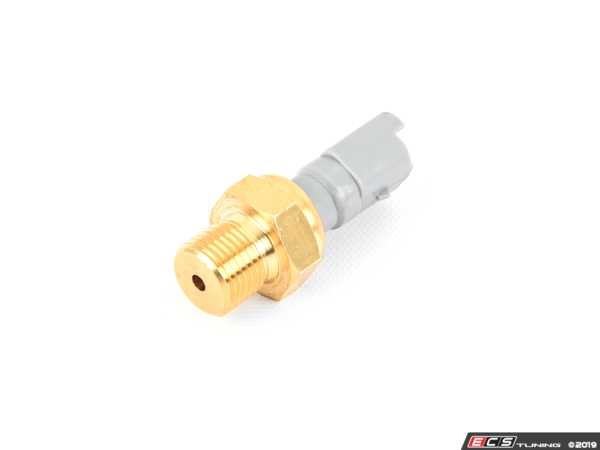 Hamburg Tech - 12617568481 - Oil Pressure Switch