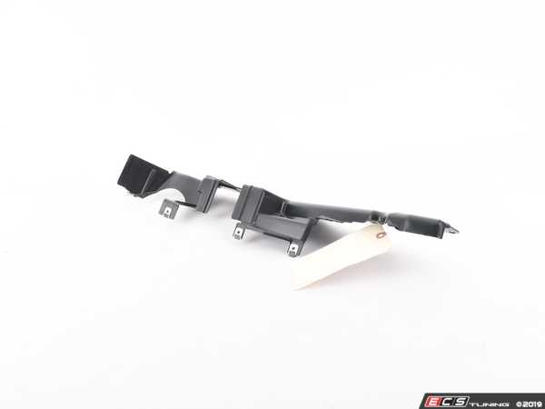 Genuine BMW - 51757160240 - Steering Gear Cover - Bottom Right (51-75-7 ...