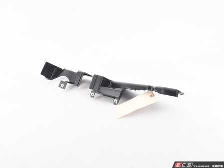 Genuine BMW - 51757160240 - Steering Gear Cover - Bottom Right (51-75-7 ...