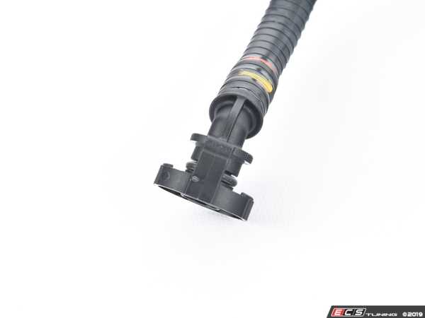 Genuine BMW - 13907567396 - Fuel Tank Breather Line (13-90-7-567-396)