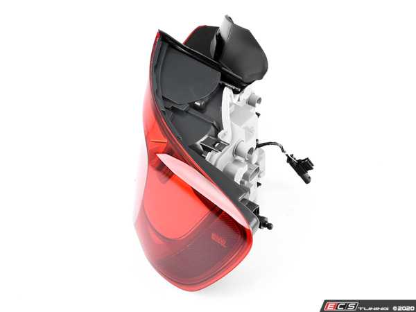 Genuine BMW - 63217295428 - Taillight (63-21-7-295-428)