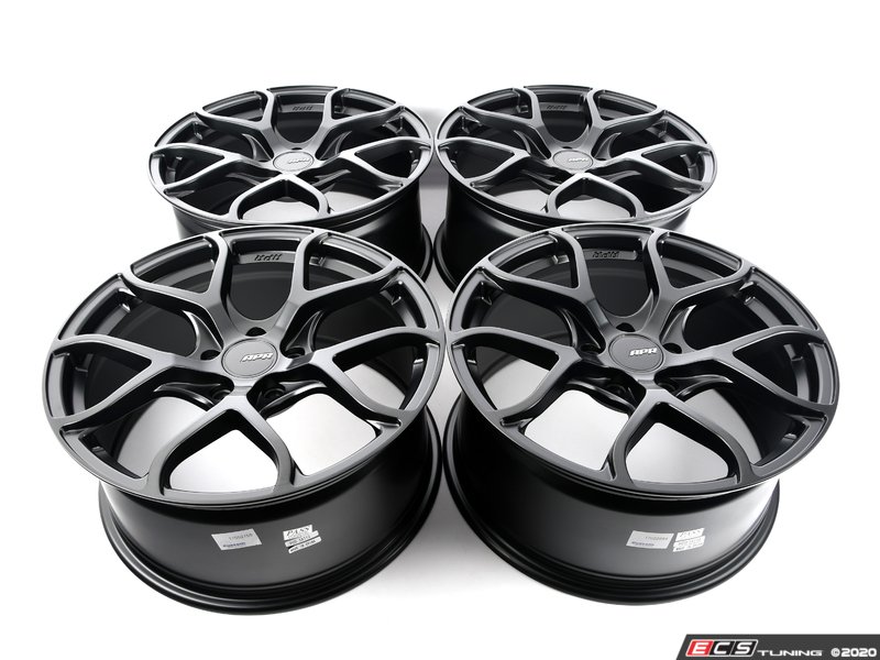 APR - whl00017KT - 18" A01 Flow Formed Wheels - Set Of Four