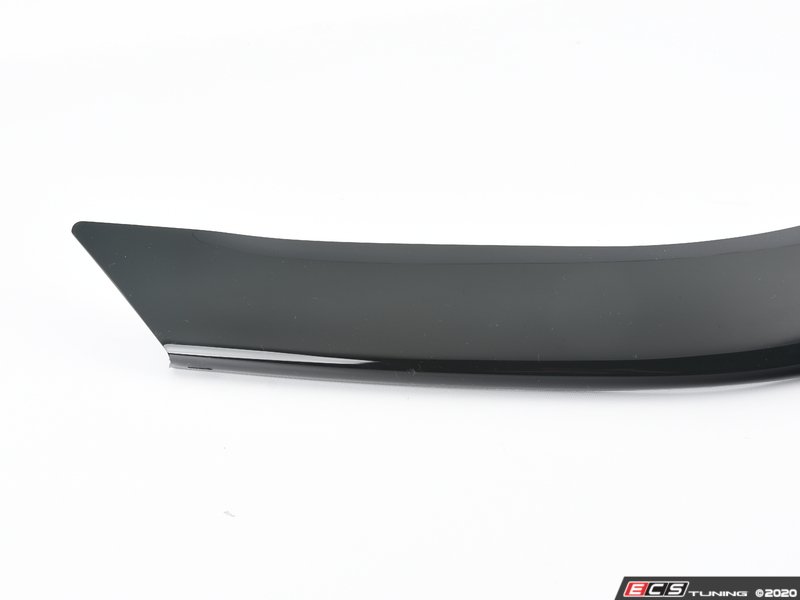 Genuine Volkswagen Audi - 3CM072195 - Tinted Hood Deflector (3CM 072 195)