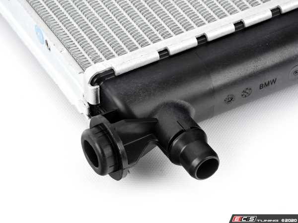 Genuine BMW - 17117634565 - Remote Radiator (17-11-7-634-565)