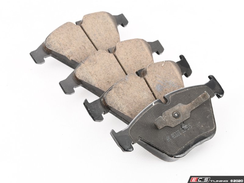 Akebono - EUR918 - Front Euro Ceramic Brake Pad Set