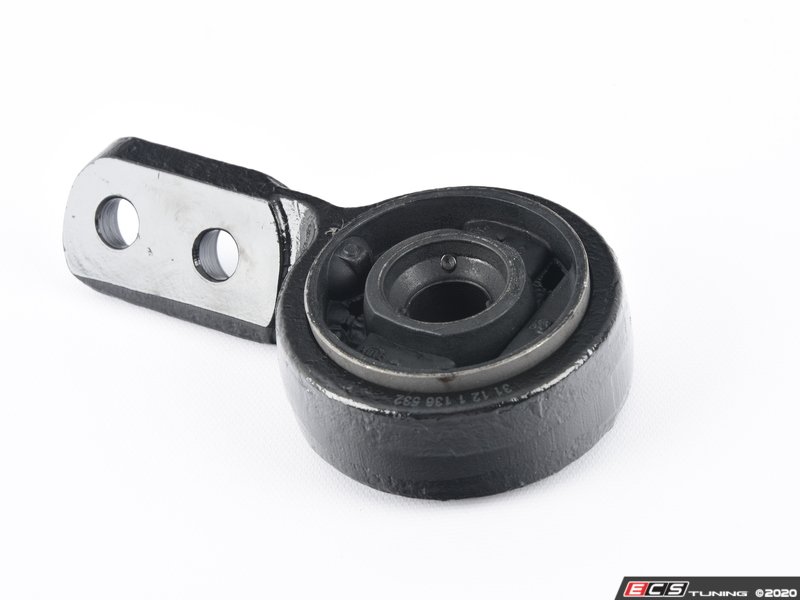 Rein - 31121136532 - Control Arm Bracket w/ Bushing