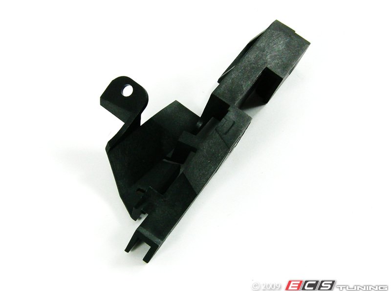 Genuine BMW - 51117030618 - E46 Bumper Guide - Right (51-11-7-030-618)