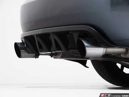 ECS - 006118LA01 - Audi B7 A4 Rear Diffuser - Gloss Black