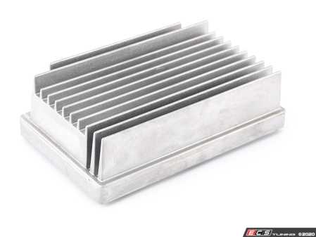 Genuine BMW - 65122622678 - HiFI System Amplifier (65-12-2-622-678)