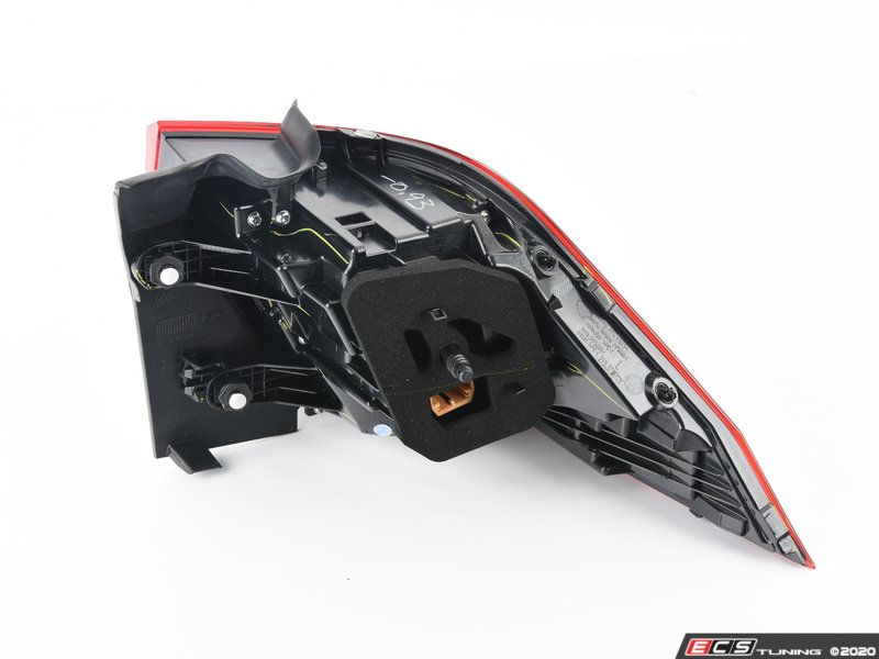 Genuine Volkswagen Audi - 5NN945095A - Outer Tail Light Assembly - Left ...
