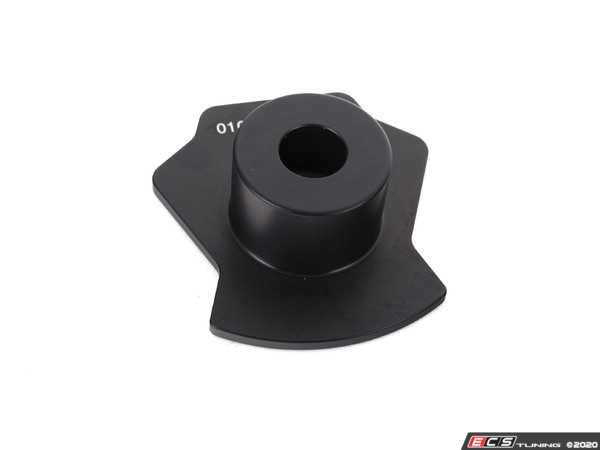 ECS - 010935ECS07KT2 - MQB Billet / Polyurethane Dogbone Mount Bushing ...