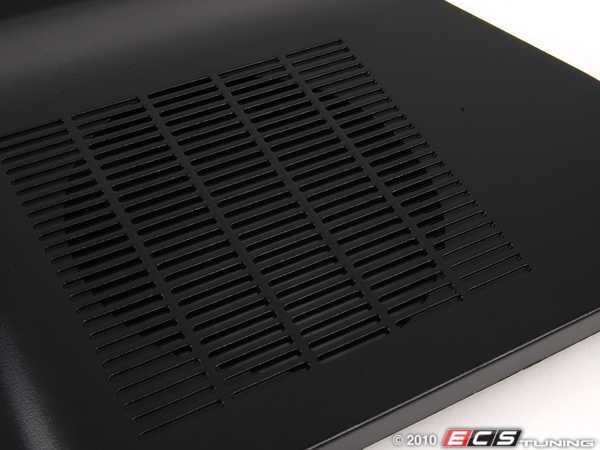 Genuine BMW - 51438399854 - Lateral Door Trim Panel - Right (Passenger ...