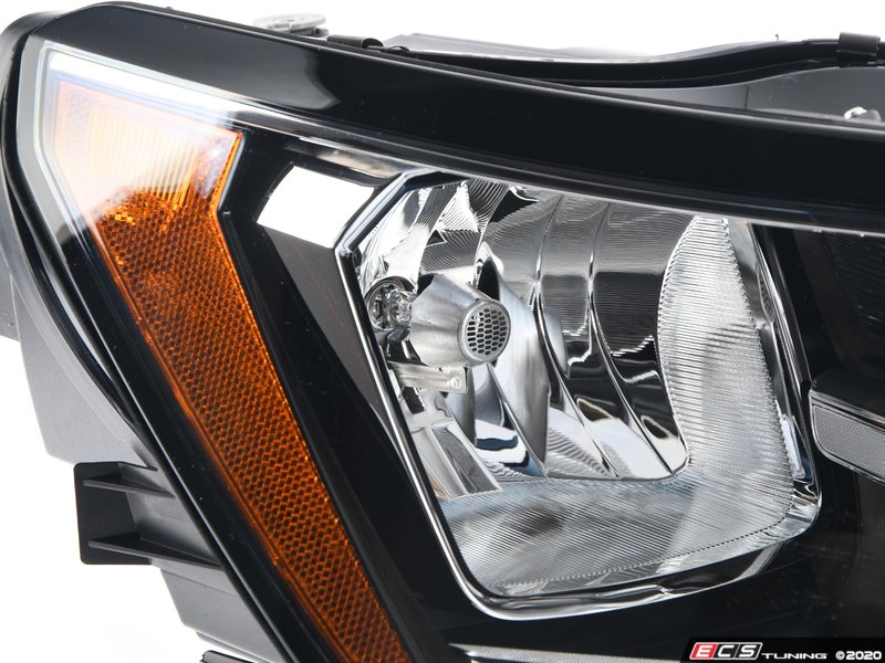 Genuine Volkswagen Audi - 561941006F - Headlight - Right (561 941 006 F)