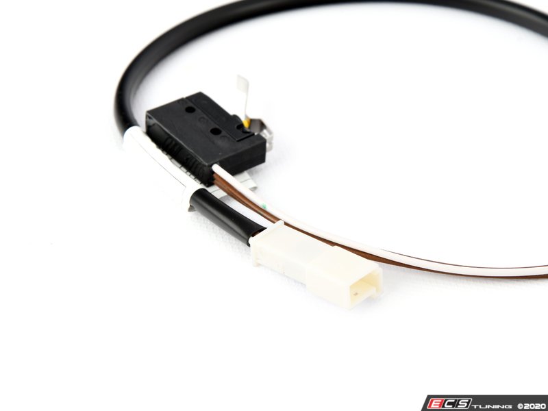 Genuine BMW - 61318363693 - MICRO SWITCH (61-31-8-363-693)