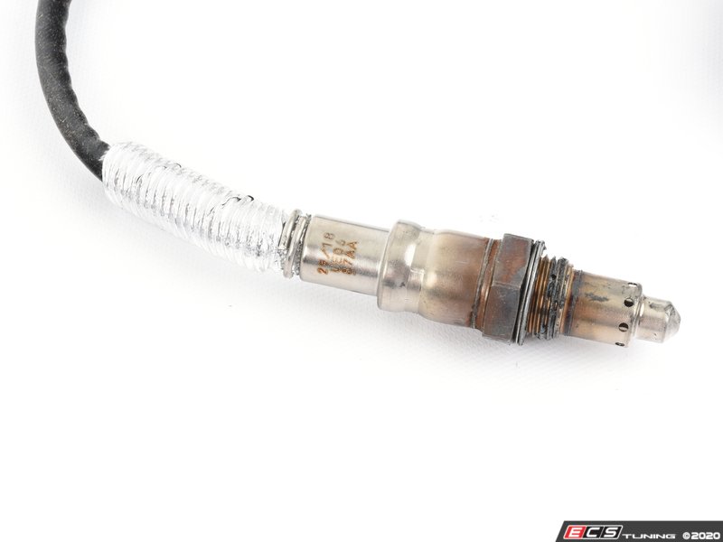 Genuine Volkswagen Audi - 06M906265 - Front Oxygen Sensor (06M 906 265)