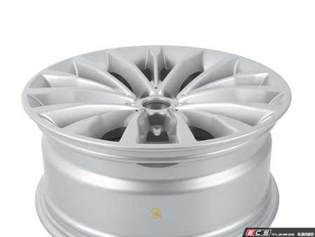 Genuine BMW - 36116863418 - Bmw Light Alloy Wheel W-Spoke 632 - 18" (36 ...