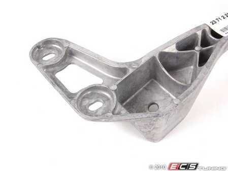 Genuine BMW - 23712225261 - E30 M3 Front Cross Member (23-71-2-225-261)