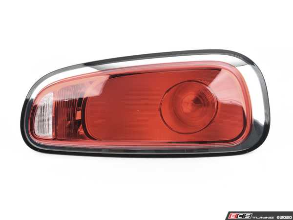 Genuine MINI - 63217475586 - Rear Tail light - Right (63-21-7-475-586)