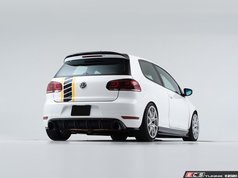 ECS - 028762ECS01-01 - MK6 GTI/Golf R Hatch Spoiler Extension - Gloss Black