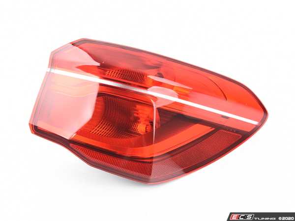 Genuine BMW - 63217488544 - F48 X1 Taillight for Fender (63-21-7-488-544)