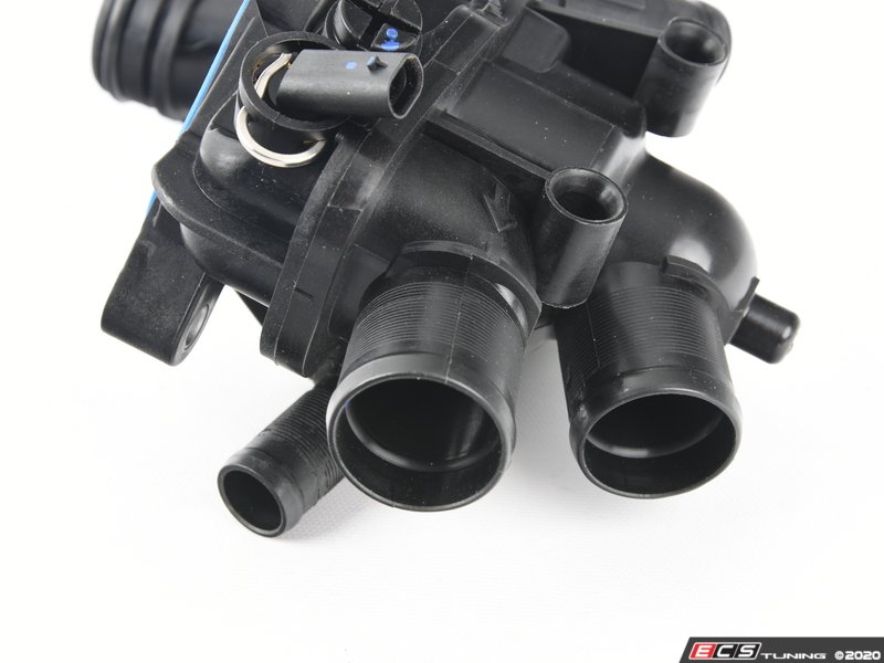 URO - 11538674895 - Thermostat Housing W/ Thermostat Kit