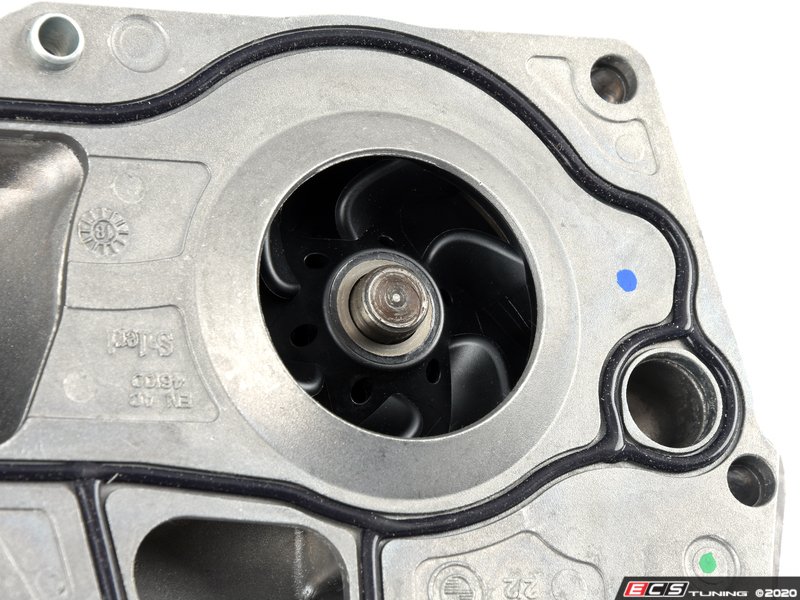 Genuine BMW - 11517643930 - COOLANT PUMP WITH TH (11-51-7-643-930)