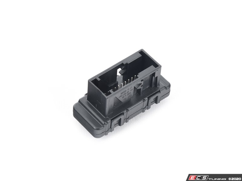 Genuine BMW - 61136814609 - BUS INTERFACE 5X (61-13-6-814-609)