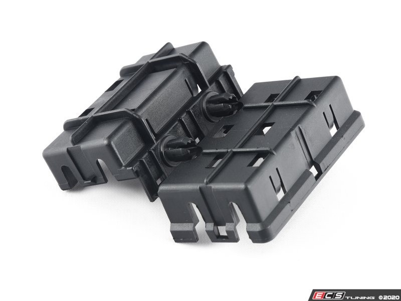 Genuine BMW - 61131392239 - HOLDER (61-13-1-392-239)