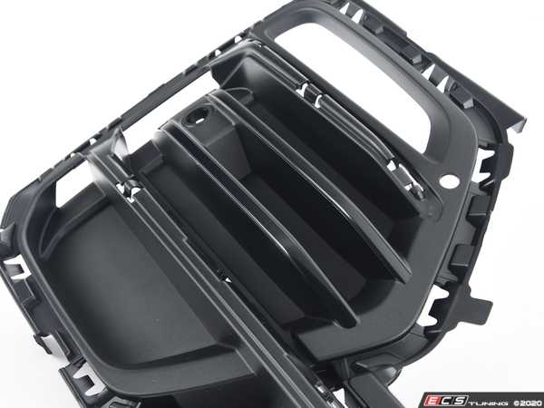 Genuine BMW - 51117449688 - GRILL, SIDE, CLOSED, RIGHT (51-11-7-449-688)