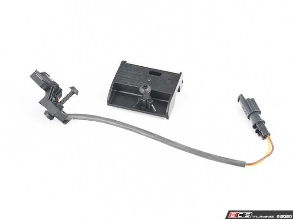 Genuine BMW - 65779125897 - SENSOR (65-77-9-125-897)