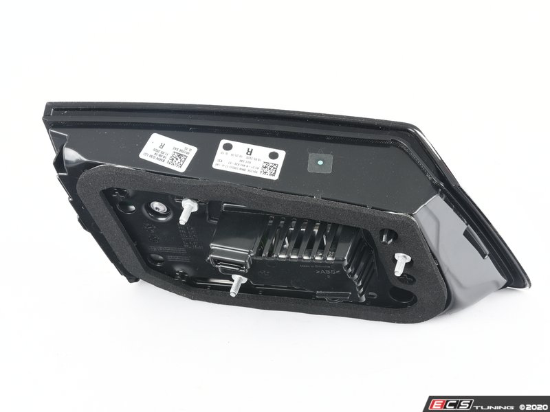 Genuine BMW - 63218493820 - TAIL LIGHT TRUNK LID LED RIG (63-21-8-493-820)