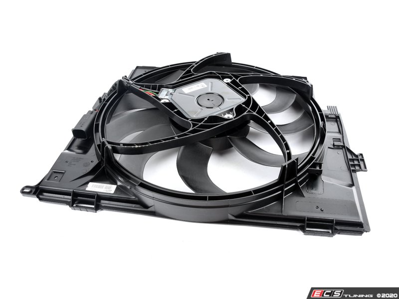 Genuine BMW - 17428641963 - Cooling Fan Assembly with Shroud (400W) (17 ...