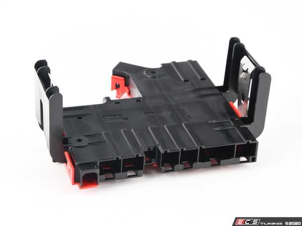 Genuine BMW - 61149177773 - B+ Distributor - Rear (61-14-9-177-773)