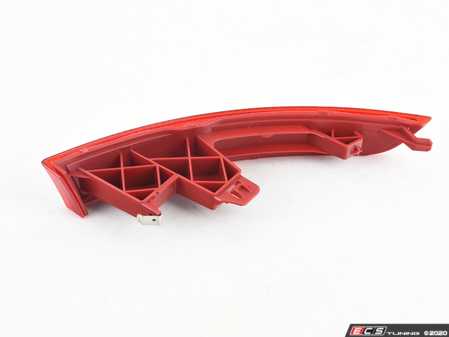 Genuine BMW - 63148091926 - REFLECTOR RIGHT (63-14-8-091-926)