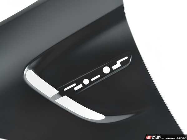 Genuine BMW - 41358066917 - Side Panel - Front Left (41-35-8-066-917)