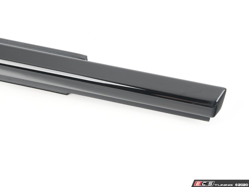 Genuine BMW - 51357404029 - WINDOW WELL STRIP, O (51-35-7-404-029)