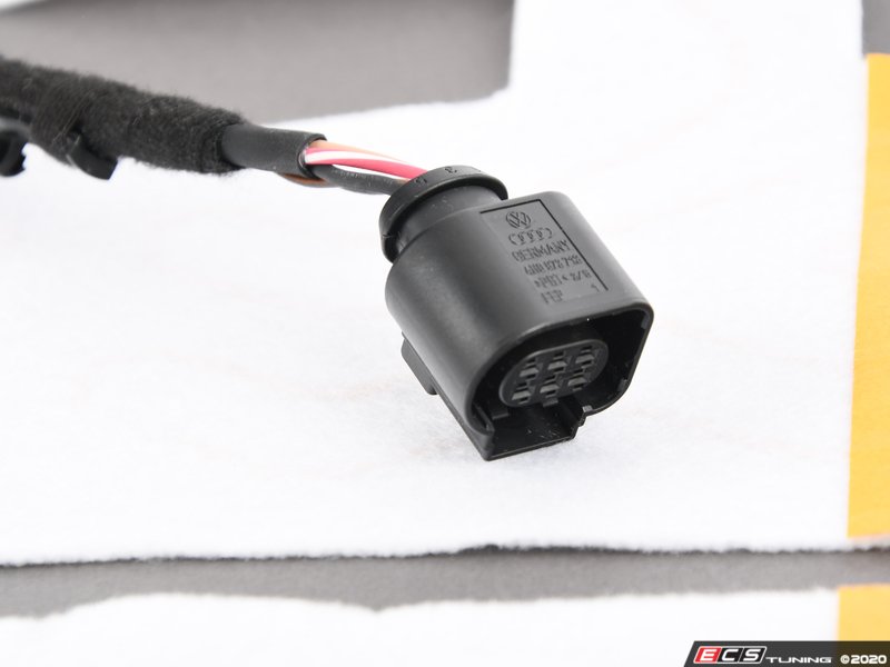 Genuine Volkswagen Audi - 5C6963555AT - HEAT ELEMT (5C6 963 555 AT)