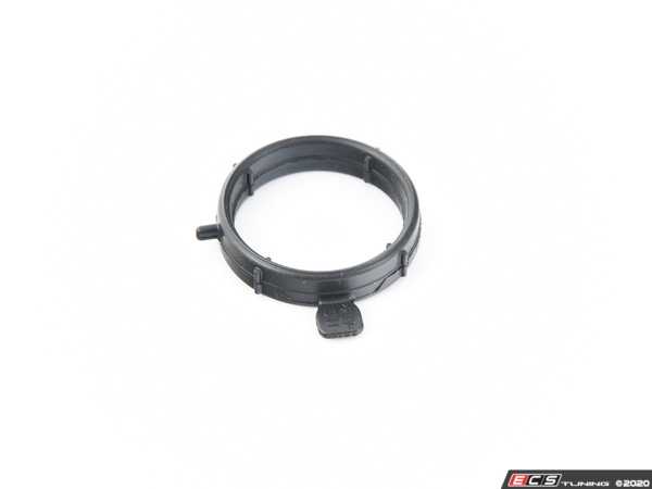 Genuine Porsche - 94610593765 - Porsche Cayenne Macan Panamera Spark ...