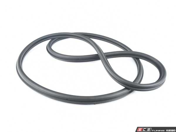 Genuine Volkswagen Audi - 8P4827705E - Hatch Seal (8P4 827 705 E)