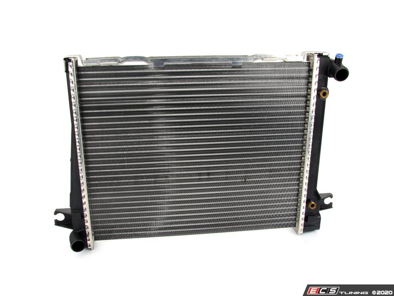 Genuine BMW - 17111176901 - Radiator - Automatic With Cooler (17-11-1 ...