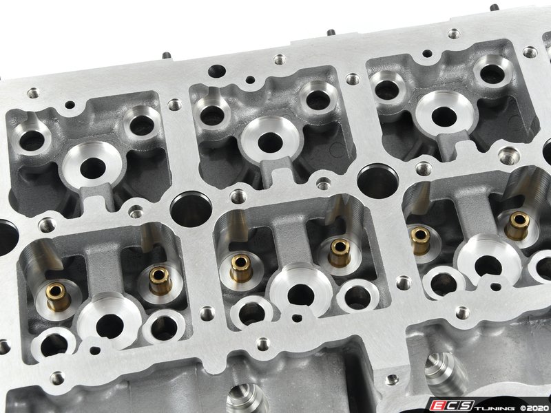 Genuine BMW - 11127810463 - Cylinder Head (11-12-7-810-463)