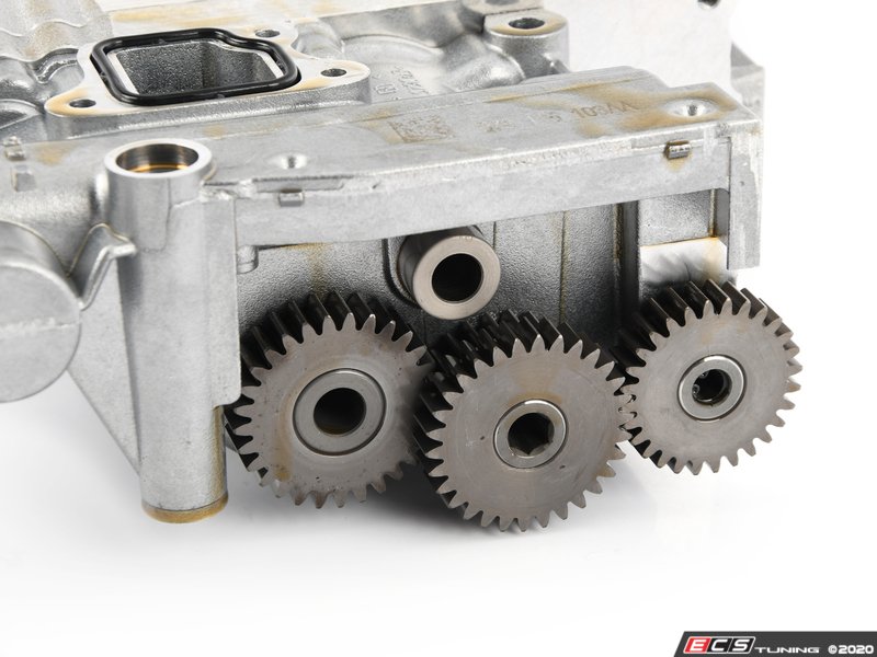 Genuine Volkswagen Audi - 079115103AA - Oil Pump (079 115 103 AA)