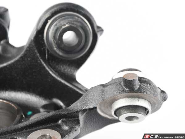 Genuine BMW - 33326792516 - F22 Wheel Carrier - Rear Right (33-32-6-792 ...