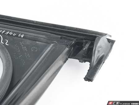Genuine Volkswagen Audi - 3C4837432F5AP - Front Window Channel - Right ...