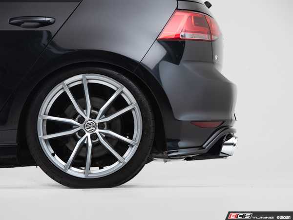 ECS - 028748ecs01KT - MK7 Golf R Gloss Black Rear Diffuser