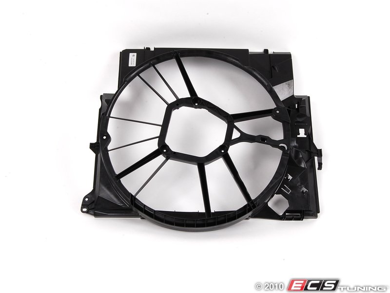 Genuine BMW - 17427544803 - Fan Shroud (17-42-7-544-803)