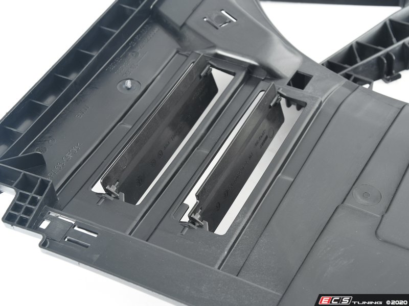 Genuine BMW - 17427637188 - FAN SHROUD (17-42-7-637-188)